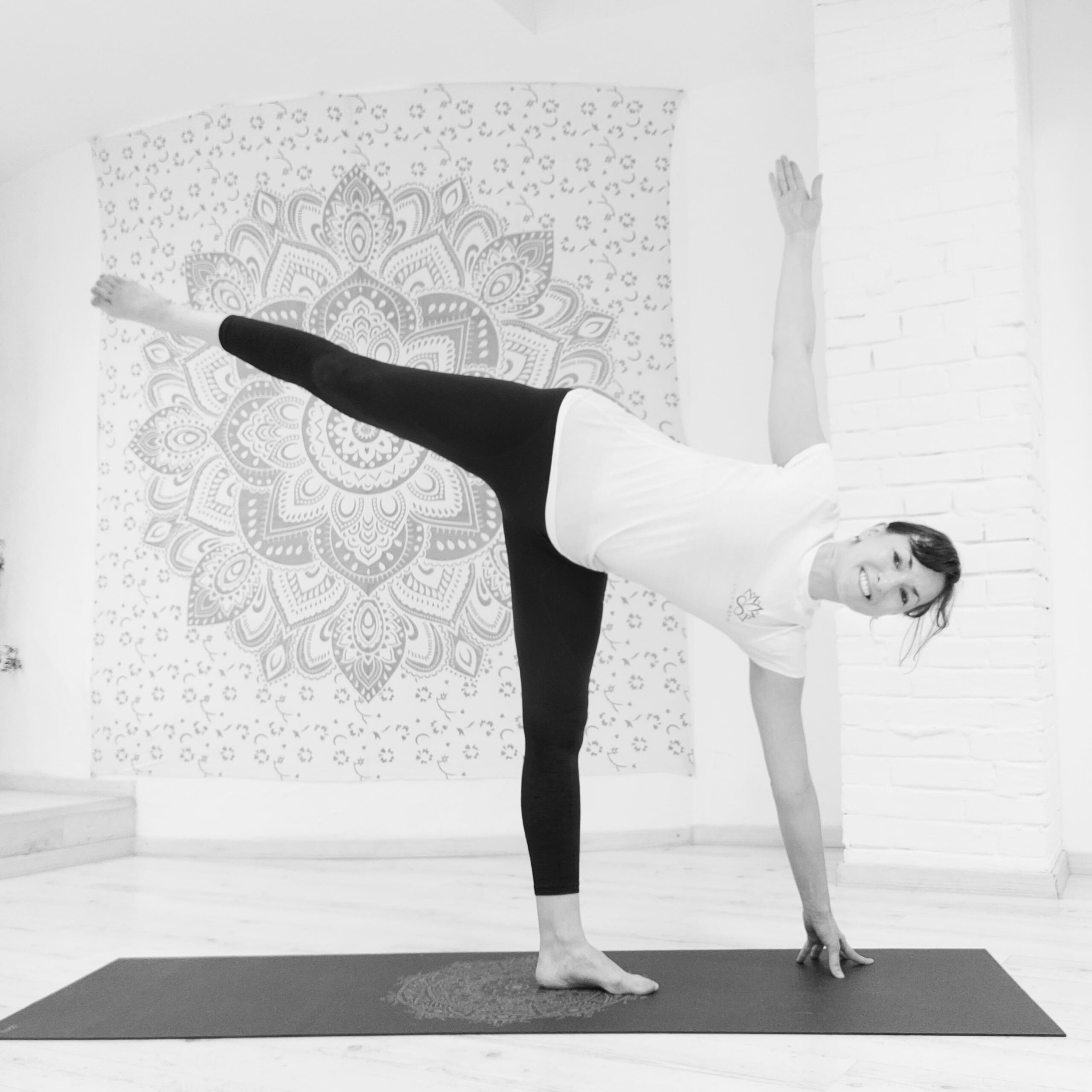 Emese Katona - Yoga Trade